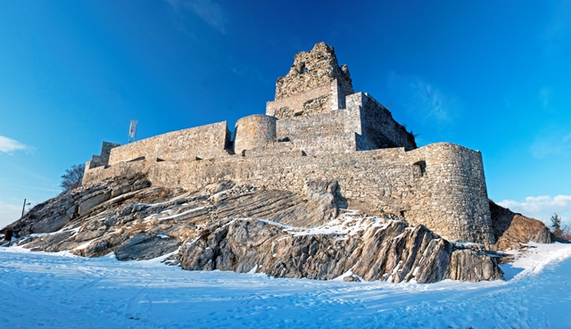 Izleti - Čez Kalvarijo na grad Smlednik in do sv. Tilna